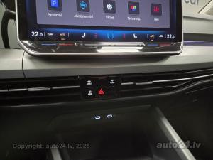 Pelēks Volkswagen Golf 2024 Tallina, ar dzinēja tilpumu 1.50 L un nobraukumu 32 tūkst. km par 22900 €, foto 12 vietnē AUTOMOTO.COM.LV