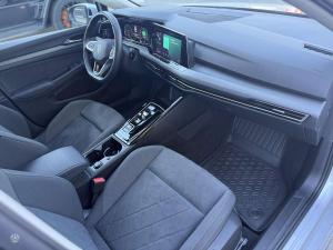 Grey Volkswagen Golf 2024 in Vilnius, with an engine capacity of 1.50 L and mileage of 22 thousand km for 19999 €, photo 19 on AUTOMOTO.COM.LV