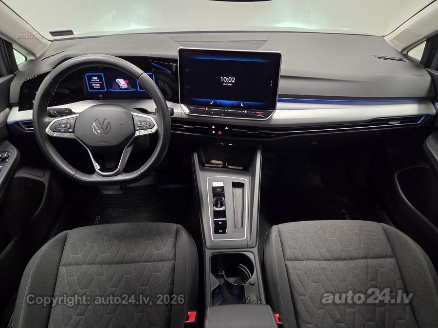 Pelēks Volkswagen Golf 2024 Tallina, ar dzinēja tilpumu 1.50 L un nobraukumu 44 tūkst. km par 23900 €, foto 8 vietnē AUTOMOTO.COM.LV