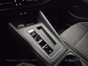 Pelēks Volkswagen Golf 2024 Tallina, ar dzinēja tilpumu 1.50 L un nobraukumu 44 tūkst. km par 23900 €, foto 13 vietnē AUTOMOTO.COM.LV