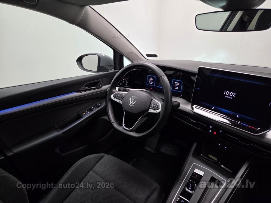 Pelēks Volkswagen Golf 2024 Tallina, ar dzinēja tilpumu 1.50 L un nobraukumu 44 tūkst. km par 23900 €, foto 14 vietnē AUTOMOTO.COM.LV
