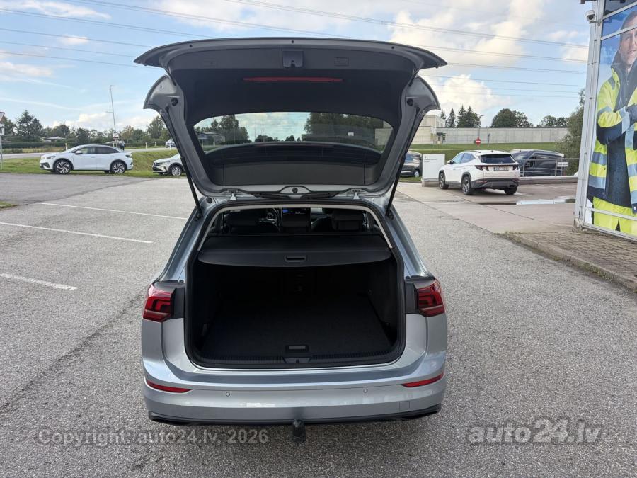Pelēks Volkswagen Golf 2024 Viljandi, ar dzinēja tilpumu 1.50 L un nobraukumu 48 tūkst. km par 22990 €, foto 11 vietnē AUTOMOTO.COM.LV