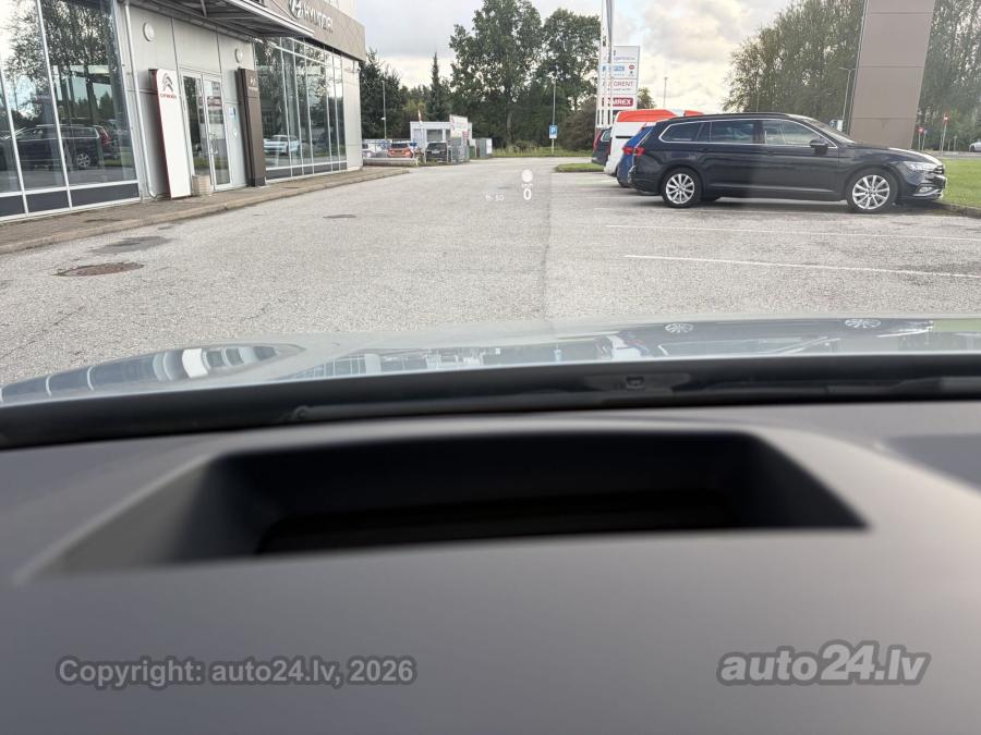 Pelēks Volkswagen Golf 2024 Viljandi, ar dzinēja tilpumu 1.50 L un nobraukumu 48 tūkst. km par 22990 €, foto 17 vietnē AUTOMOTO.COM.LV
