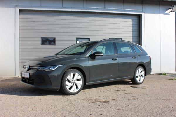 Grey Volkswagen Golf 2024 in Jelgava, with an engine capacity of 2.00 L and mileage of 144 thousand km for 17900 €, photo 1 on AUTOMOTO.COM.LV