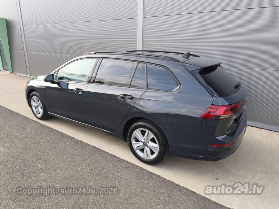 Grey Volkswagen Golf 2024 in Tallinn, with an engine capacity of 2.00 L and mileage of 57 thousand km for 19999 €, photo 5 on AUTOMOTO.COM.LV