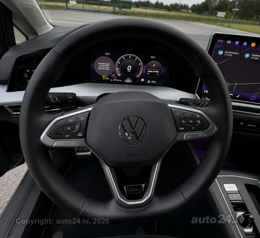 Grey Volkswagen Golf 2025 in Riga, with an engine capacity of 1.50 L and mileage of 7 thousand km for 27000 €, photo 20 on AUTOMOTO.COM.LV
