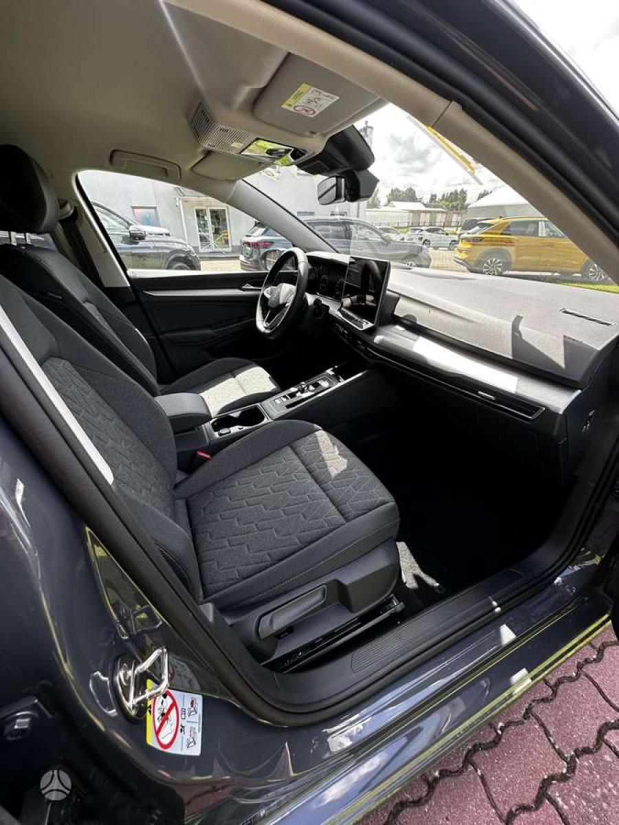 Grey Volkswagen Golf 2026 in Panevezys, with an engine capacity of 1.50 L and mileage of 0 thousand km for 29700 €, photo 13 on AUTOMOTO.COM.LV