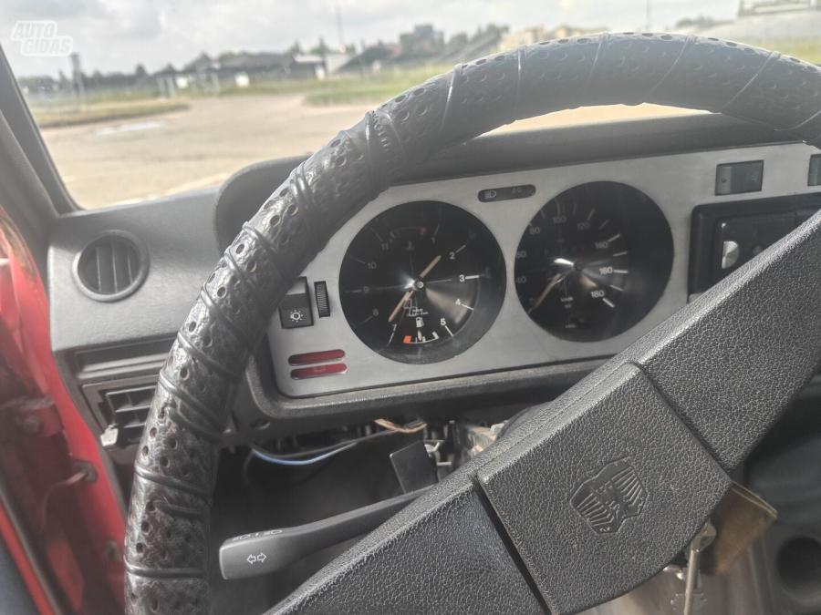 Volkswagen Golf 1979 Mažeikiai, ar dzinēja tilpumu 1.60 L un nobraukumu 360 tūkst. km par 3500 €, foto 12 vietnē AUTOMOTO.COM.LV