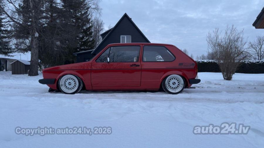Volkswagen Golf 1982 in Parnu, with an engine capacity of 2.00 L and mileage of 255 thousand km for 9800 €, photo 11 on AUTOMOTO.COM.LV