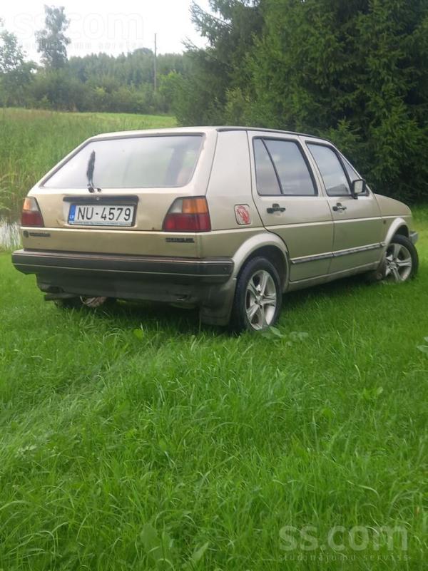 Volkswagen Golf 1984 Madona, ar dzinēja tilpumu 1.60 L un nobraukumu 500 tūkst. km par 1200 €, foto 1 vietnē AUTOMOTO.COM.LV
