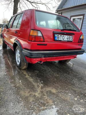Volkswagen Golf 1985 Anykščiai, ar dzinēja tilpumu 1.60 L un nobraukumu 180 tūkst. km par 800 €, foto 3 vietnē AUTOMOTO.COM.LV