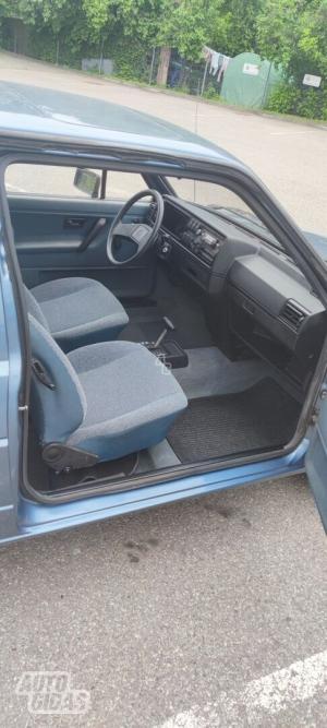 Volkswagen Golf 1986 in Kaunas, with an engine capacity of 1.60 L and mileage of 45 thousand km for 3200 €, photo 10 on AUTOMOTO.COM.LV