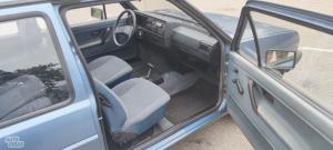 Volkswagen Golf 1986 in Kaunas, with an engine capacity of 1.60 L and mileage of 45 thousand km for 3200 €, photo 11 on AUTOMOTO.COM.LV