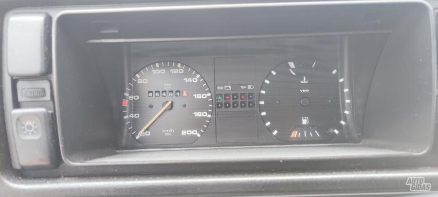 Volkswagen Golf 1986 in Kaunas, with an engine capacity of 1.60 L and mileage of 45 thousand km for 3200 €, photo 14 on AUTOMOTO.COM.LV
