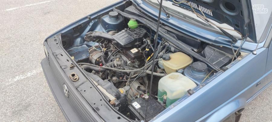 Volkswagen Golf 1986 in Kaunas, with an engine capacity of 1.60 L and mileage of 45 thousand km for 3200 €, photo 18 on AUTOMOTO.COM.LV