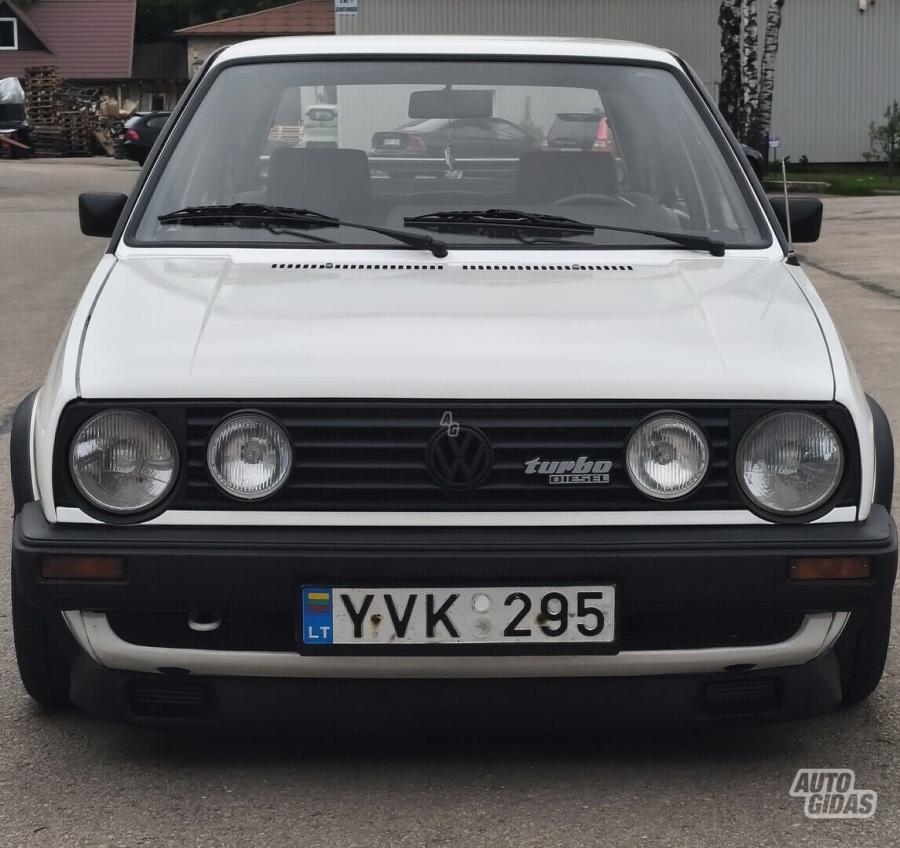 Volkswagen Golf 1986 Alīta, ar dzinēja tilpumu 1.60 L un nobraukumu 368 tūkst. km par 3500 €, foto 3 vietnē AUTOMOTO.COM.LV