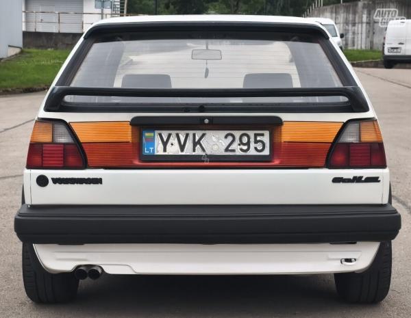 Volkswagen Golf 1986 in Alytus, with an engine capacity of 1.60 L and mileage of 368 thousand km for 3500 €, photo 6 on AUTOMOTO.COM.LV