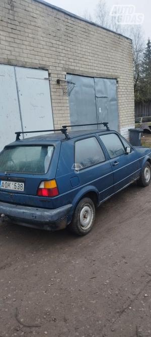 Volkswagen Golf 1987 in Panevezys, with an engine capacity of 1.60 L and mileage of 400 thousand km for 500 €, photo 4 on AUTOMOTO.COM.LV