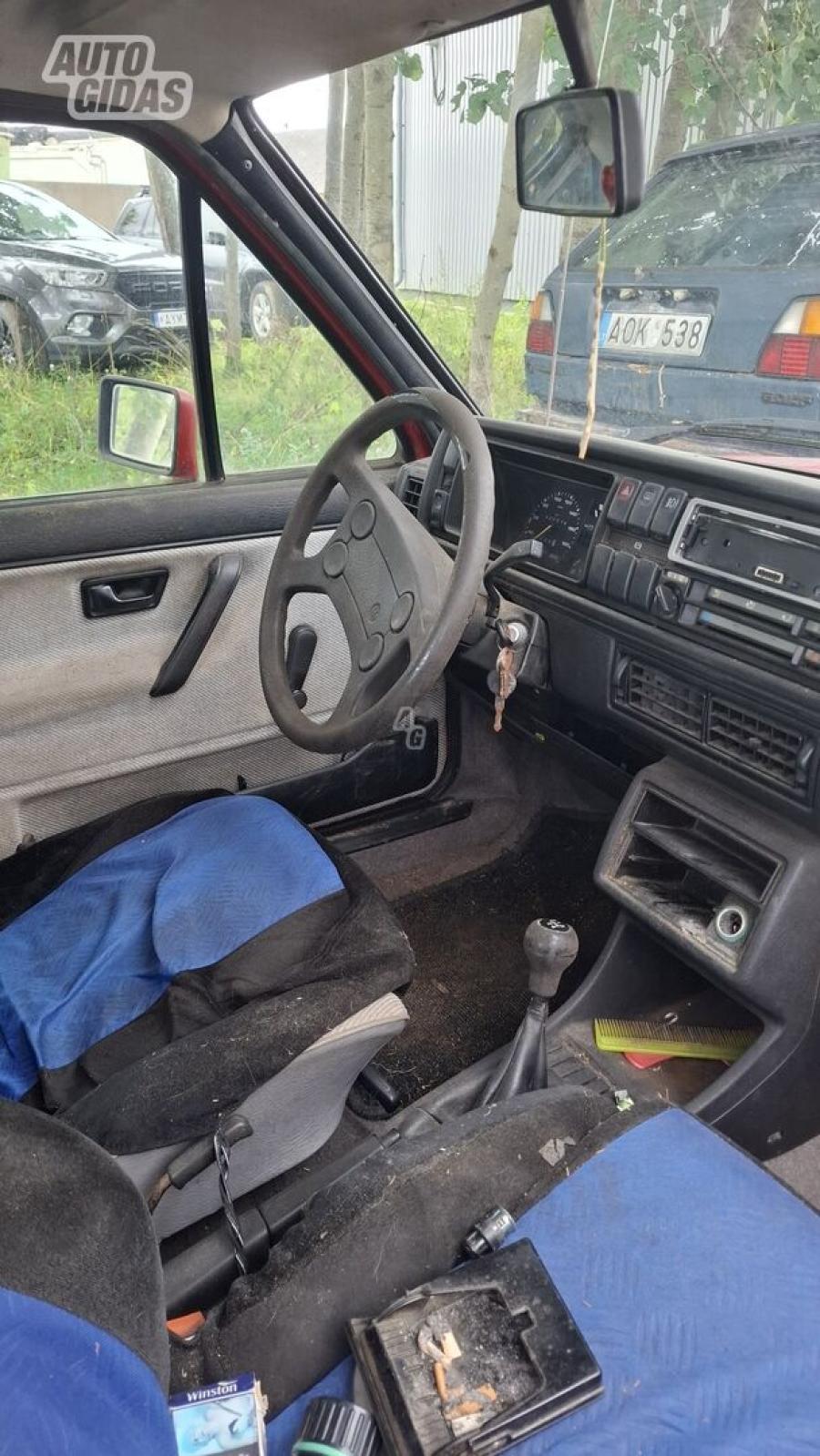 Volkswagen Golf 1987 Telšiai, ar dzinēja tilpumu 1.60 L un nobraukumu 22 tūkst. km par 350 €, foto 6 vietnē AUTOMOTO.COM.LV