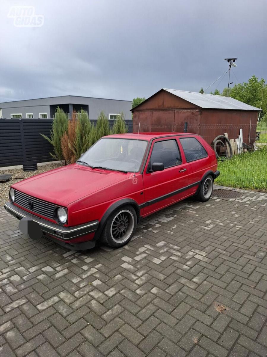 Volkswagen Golf 1988 Kauņa, ar dzinēja tilpumu 1.80 L un nobraukumu 222 tūkst. km par 2600 €, foto 1 vietnē AUTOMOTO.COM.LV
