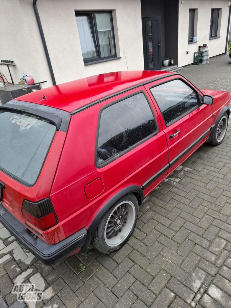 Volkswagen Golf 1988 Kauņa, ar dzinēja tilpumu 1.80 L un nobraukumu 222 tūkst. km par 2600 €, foto 6 vietnē AUTOMOTO.COM.LV