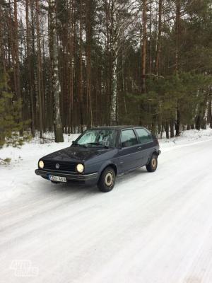 Фольксваген Гольф 1988 в Вильнюс, объемом двигателя 1.60 л и пробегом 240 тыс. км за 1300 €, фото 14 на AUTOMOTO.COM.LV