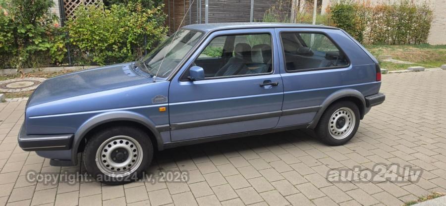 Volkswagen Golf 1988 Tartu, ar dzinēja tilpumu 1.60 L un nobraukumu 210 tūkst. km par 3990 €, foto 4 vietnē AUTOMOTO.COM.LV