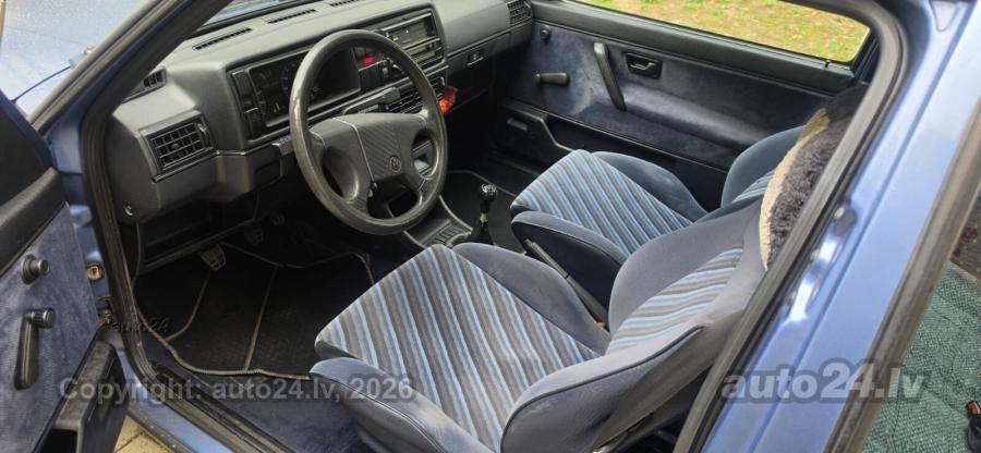 Volkswagen Golf 1988 Tartu, ar dzinēja tilpumu 1.60 L un nobraukumu 210 tūkst. km par 3990 €, foto 8 vietnē AUTOMOTO.COM.LV