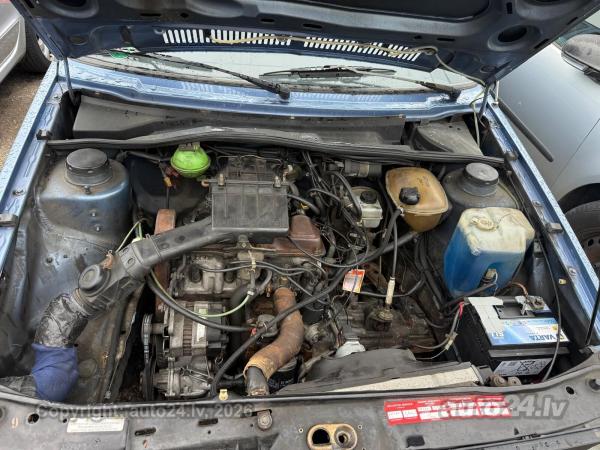 Volkswagen Golf 1988 Tartu, ar dzinēja tilpumu 1.60 L un nobraukumu 210 tūkst. km par 3990 €, foto 10 vietnē AUTOMOTO.COM.LV