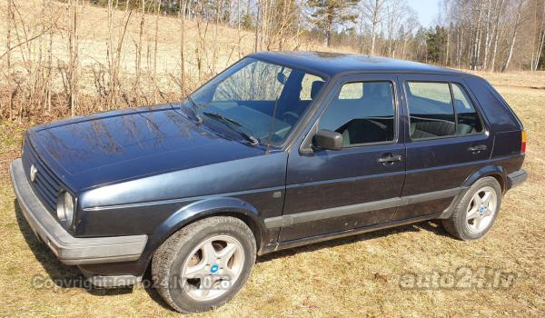 Volkswagen Golf 1990 Tallina, ar dzinēja tilpumu 1.60 L un nobraukumu 220 tūkst. km par 3000 €, foto 3 vietnē AUTOMOTO.COM.LV