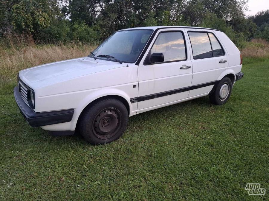 Volkswagen Golf 1990 in Alytus, with an engine capacity of 1.40 L and mileage of 200 thousand km for 1850 €, photo 3 on AUTOMOTO.COM.LV