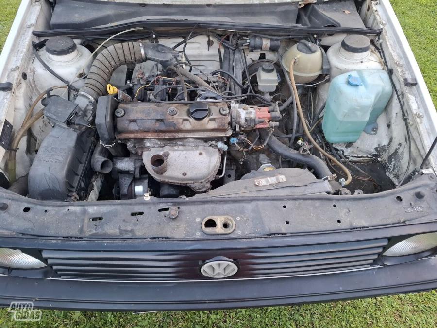 Volkswagen Golf 1990 in Alytus, with an engine capacity of 1.40 L and mileage of 200 thousand km for 1850 €, photo 7 on AUTOMOTO.COM.LV