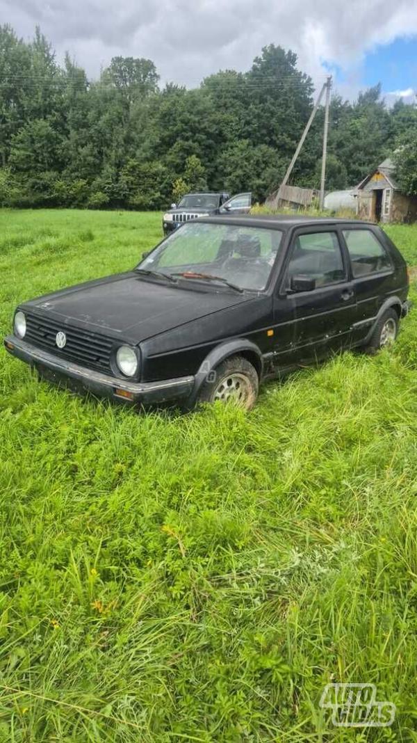 Volkswagen Golf 1990 in Sirvintos, with an engine capacity of 1.30 L and mileage of 222 thousand km for 500 €, photo 4 on AUTOMOTO.COM.LV