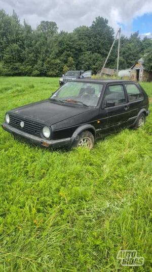 Volkswagen Golf 1990 in Sirvintos, with an engine capacity of 1.30 L and mileage of 222 thousand km for 500 €, photo 5 on AUTOMOTO.COM.LV