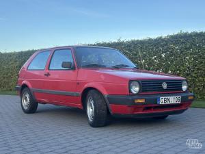 Volkswagen Golf 1990 Viļņa, ar dzinēja tilpumu 1.60 L un nobraukumu 322 tūkst. km par 900 €, foto 3 vietnē AUTOMOTO.COM.LV