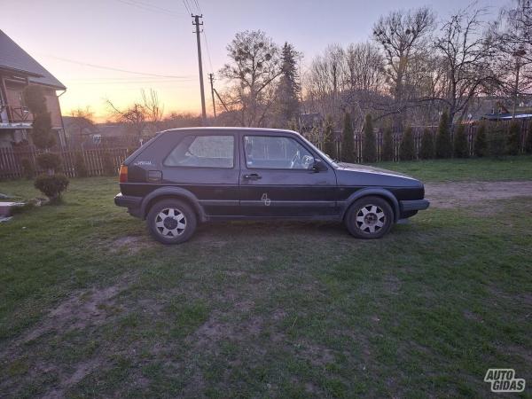 Volkswagen Golf 1991 in Varena, with an engine capacity of 1.80 L and mileage of 260 thousand km for 1250 €, photo 1 on AUTOMOTO.COM.LV