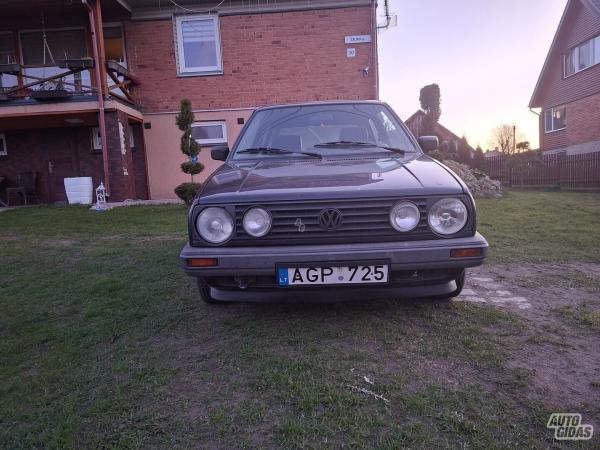 Volkswagen Golf 1991 in Varena, with an engine capacity of 1.80 L and mileage of 260 thousand km for 1250 €, photo 2 on AUTOMOTO.COM.LV