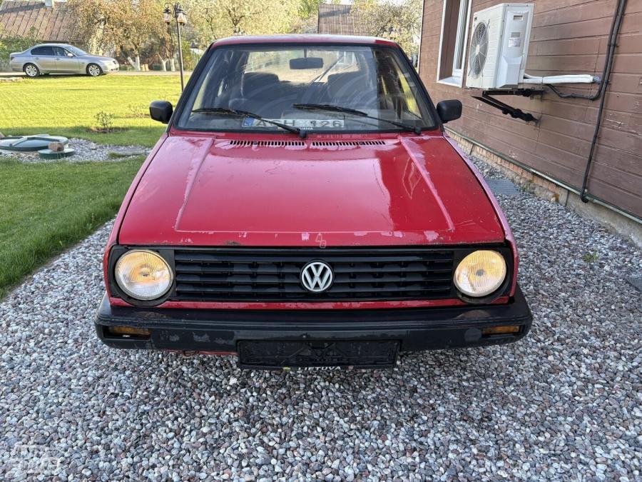 Volkswagen Golf 1991 Viļņa, ar dzinēja tilpumu 1.60 L un nobraukumu 667 tūkst. km par 380 €, foto 7 vietnē AUTOMOTO.COM.LV