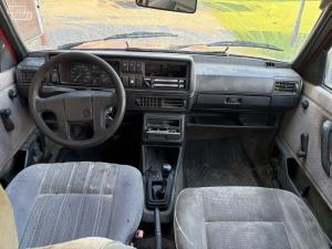 Volkswagen Golf 1991 Viļņa, ar dzinēja tilpumu 1.60 L un nobraukumu 667 tūkst. km par 380 €, foto 13 vietnē AUTOMOTO.COM.LV