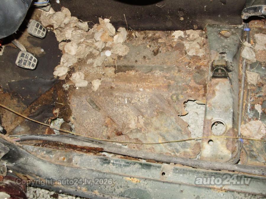 Фольксваген Гольф 1991 в Таллин, объемом двигателя 1.80 л и пробегом 0 тыс. км за 1500 €, фото 7 на AUTOMOTO.COM.LV