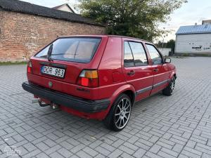 Volkswagen Golf 1991 Viļņa, ar dzinēja tilpumu 1.60 L un nobraukumu 584 tūkst. km par 2000 €, foto 3 vietnē AUTOMOTO.COM.LV