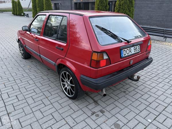 Volkswagen Golf 1991 in Vilnius on AUTOMOTO.COM.LV Volkswagen Golf 1991 in Vilnius, with an engine capacity of 1.60 L and mileage of 584 thousand km for 2000 €, photo 5 on AUTOMOTO.COM.LV