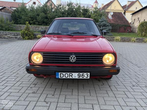 Volkswagen Golf 1991 in Vilnius on AUTOMOTO.COM.LV Volkswagen Golf 1991 in Vilnius, with an engine capacity of 1.60 L and mileage of 584 thousand km for 2000 €, photo 11 on AUTOMOTO.COM.LV