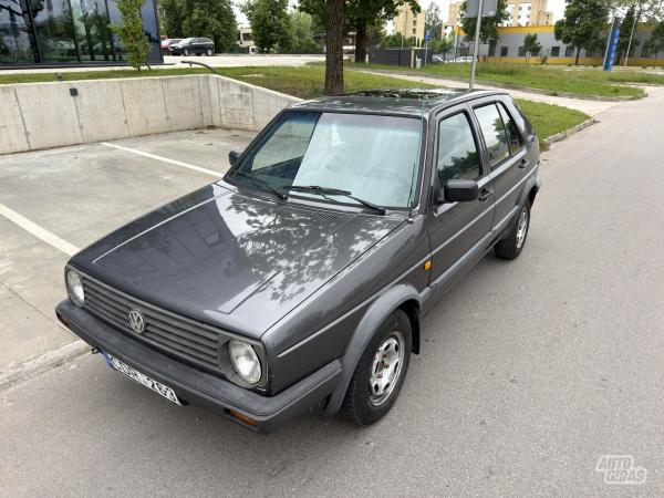 Volkswagen Golf 1992 in Panevezys, with an engine capacity of 1.80 L and mileage of 194 thousand km for 1250 €, photo 4 on AUTOMOTO.COM.LV