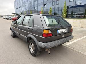 Volkswagen Golf 1992 Panevēža, ar dzinēja tilpumu 1.80 L un nobraukumu 194 tūkst. km par 1250 €, foto 8 vietnē AUTOMOTO.COM.LV