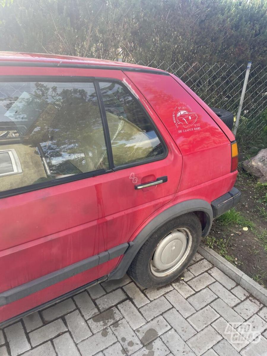 Volkswagen Golf 1992 Trakai, ar dzinēja tilpumu 1.60 L un nobraukumu 334 tūkst. km par 550 €, foto 5 vietnē AUTOMOTO.COM.LV