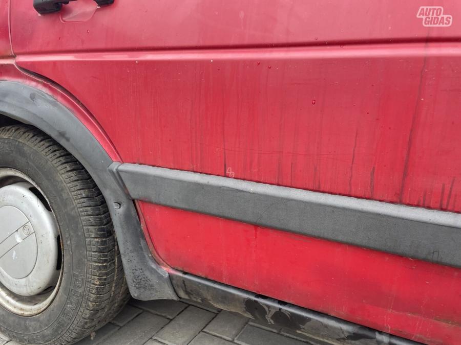 Volkswagen Golf 1992 Trakai, ar dzinēja tilpumu 1.60 L un nobraukumu 334 tūkst. km par 550 €, foto 18 vietnē AUTOMOTO.COM.LV