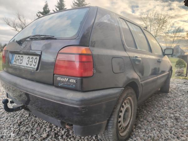 Volkswagen Golf 1993 Marijampole, ar dzinēja tilpumu 1.60 L un nobraukumu 200 tūkst. km par 300 €, foto 3 vietnē AUTOMOTO.COM.LV
