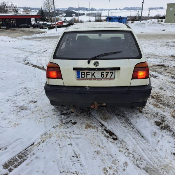 Volkswagen Golf 1993 in Alytus, with an engine capacity of 1.90 L and mileage of 243 thousand km for 930 €, photo 4 on AUTOMOTO.COM.LV