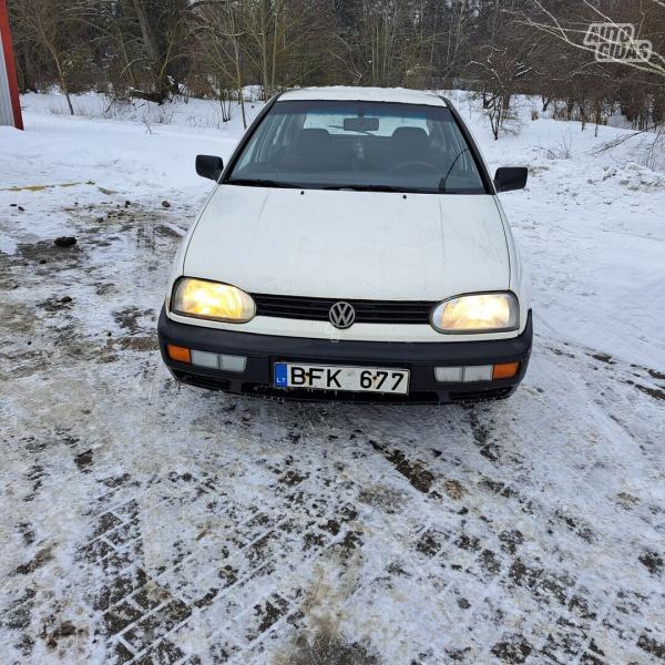 Volkswagen Golf 1993 in Alytus, with an engine capacity of 1.90 L and mileage of 242 thousand km for 799 €, photo 1 on AUTOMOTO.COM.LV